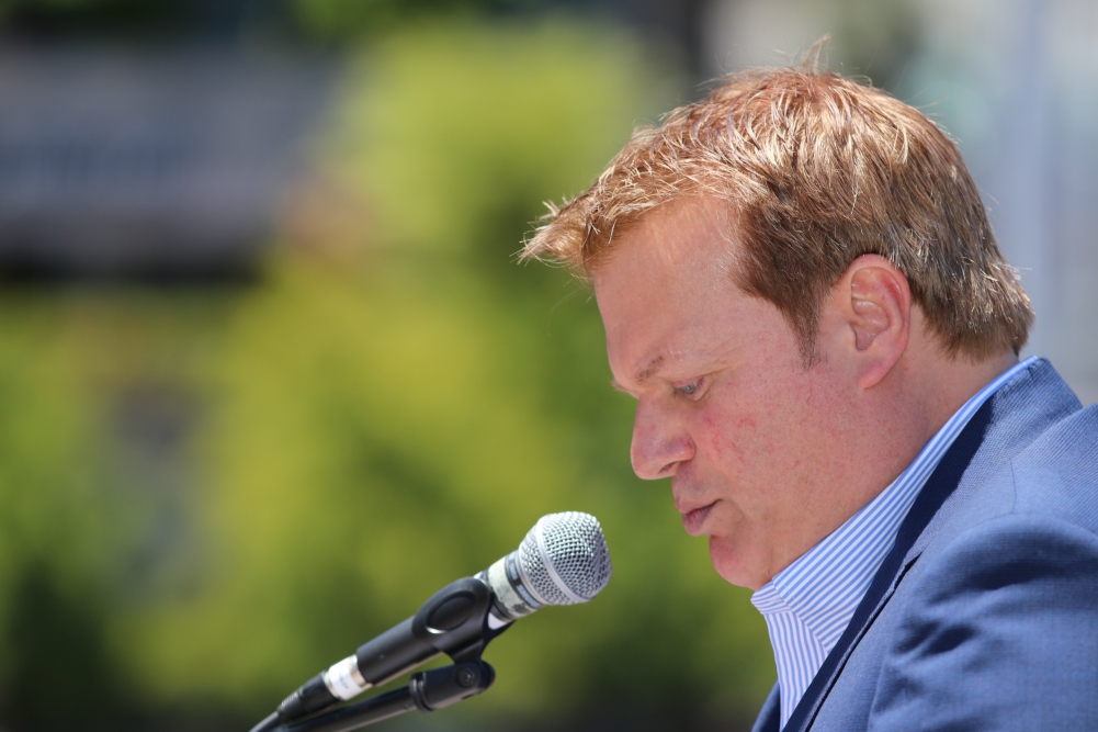 Oddie: Release the recording